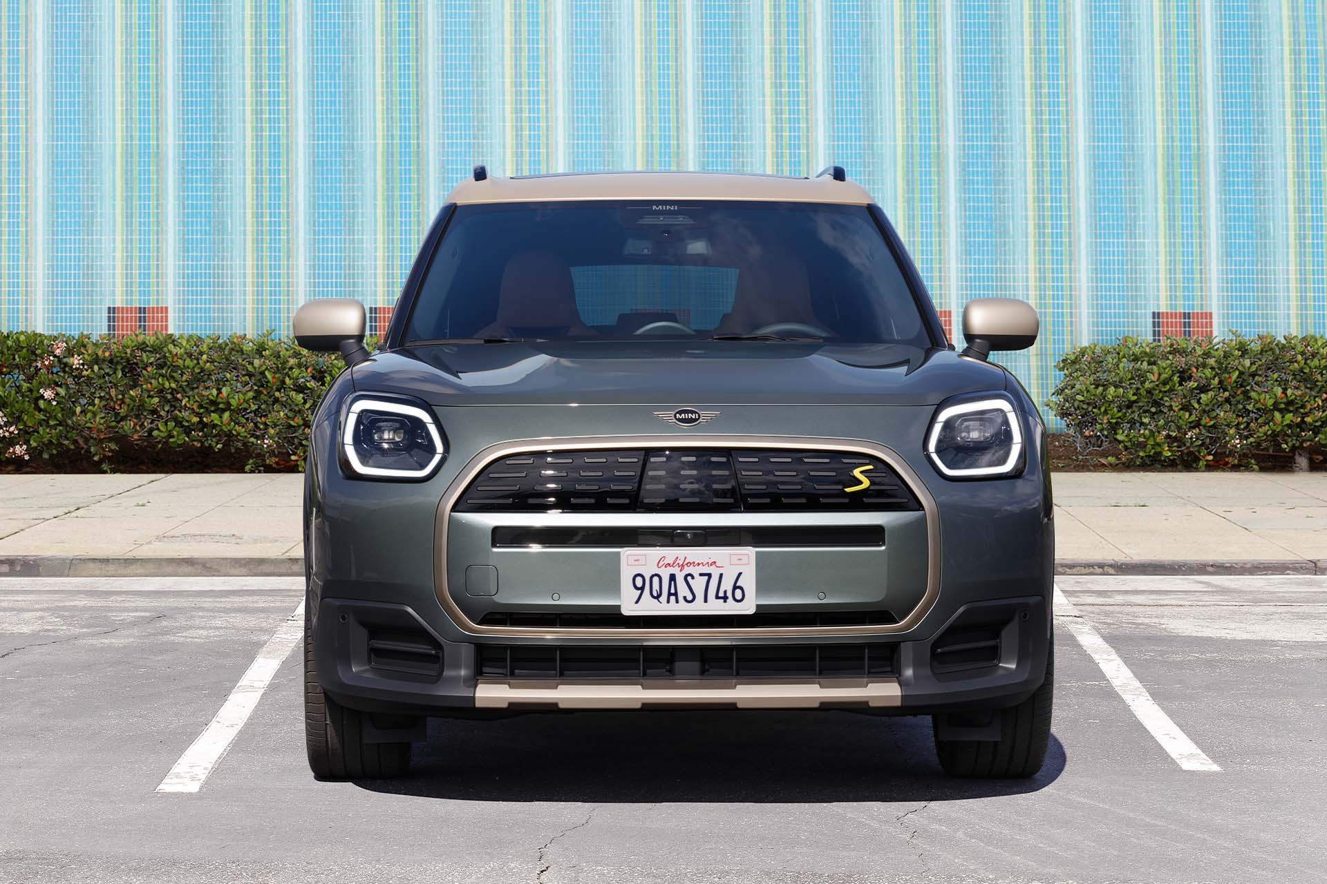Der erste elektrische MINI Countryman: Gokart-Feeling auch Offroad