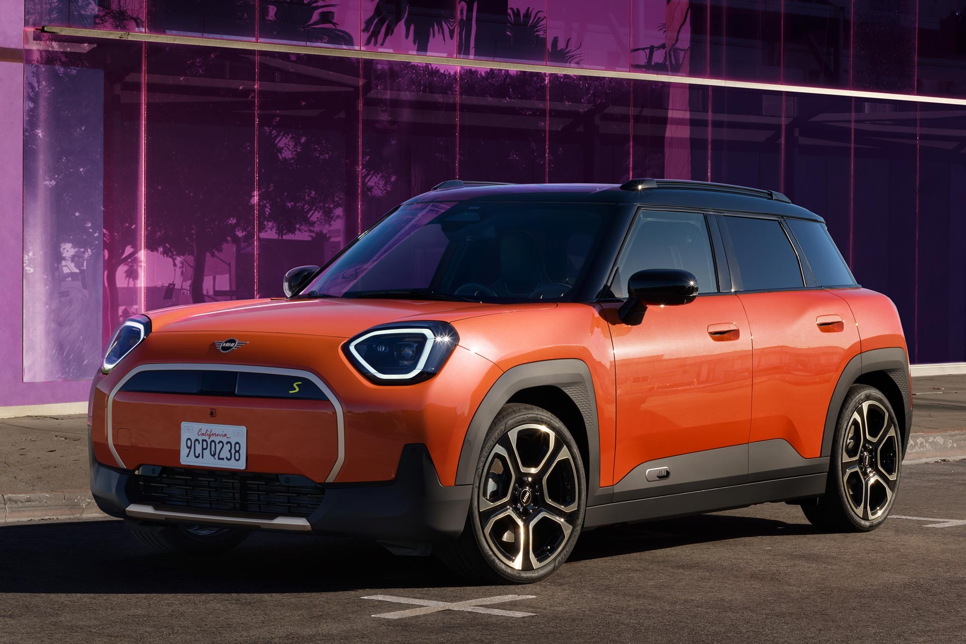 MINI Elektromobilität – Die vollelektrische MINI Familie